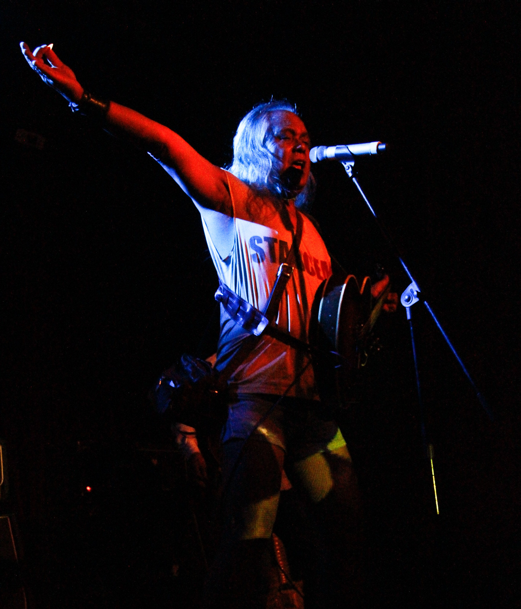 Lou Majaw at Blue Frog