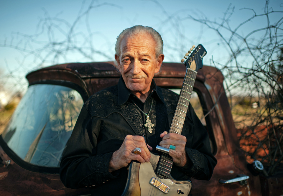 Charlie Musselwhite Swaps the Harmonica for A Guitar on New Album ...