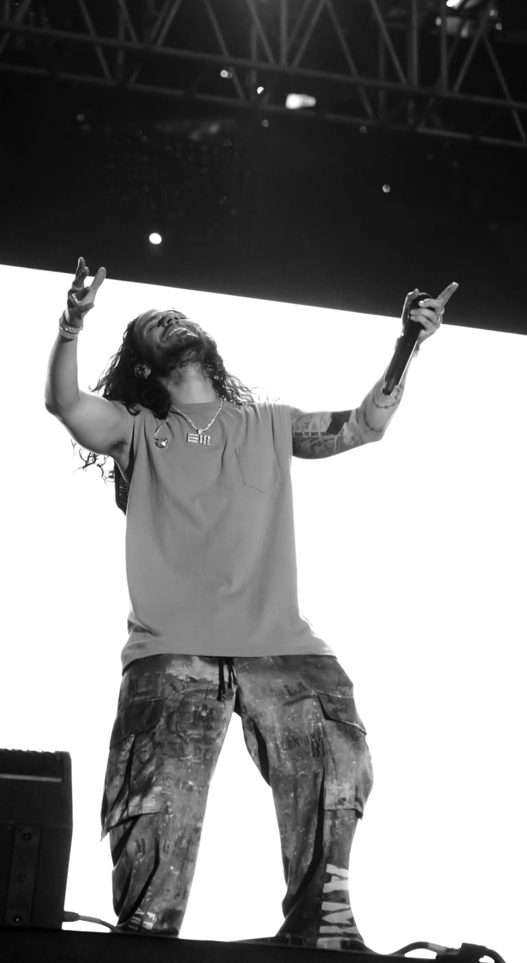 Photos: Russ Makes a Stomping India Debut in Mumbai