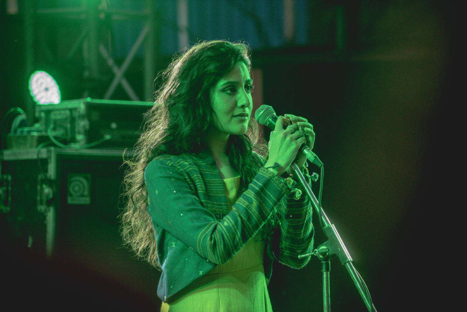Singer-Songwriter Utsavi Jha Opens Up About Her Film Debut In 'Gulmohar'