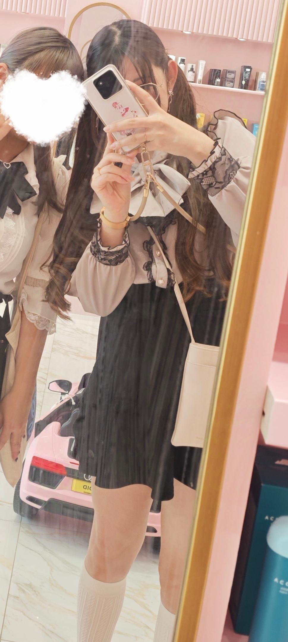 Jirai Kei: Those Exploding Landmine Girls