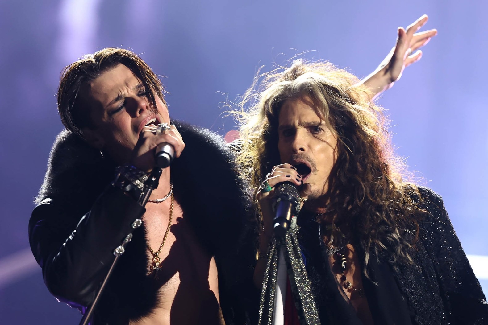 Ozzy Osbourne VMAs Tribute: Steven Tyler, Joe Perry, and Yungblud Bark at the Moon Person